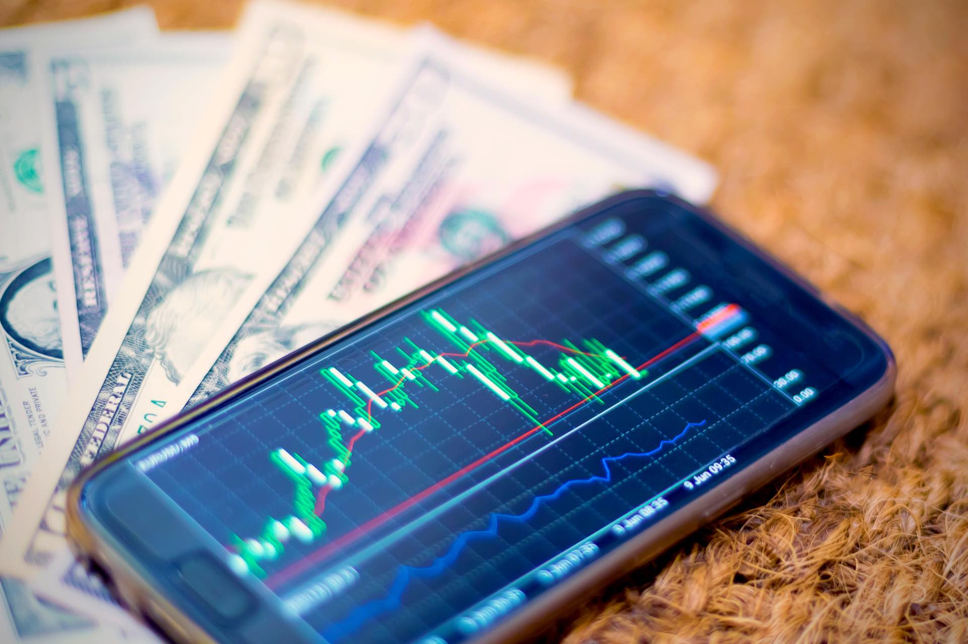 Qué es un bróker y cómo elegir el que más te conviene para invertir