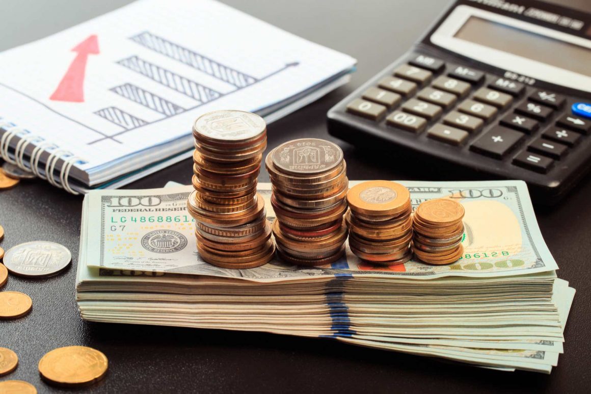 Cómo administrar el dinero e invertir tus ingresos según tu edad